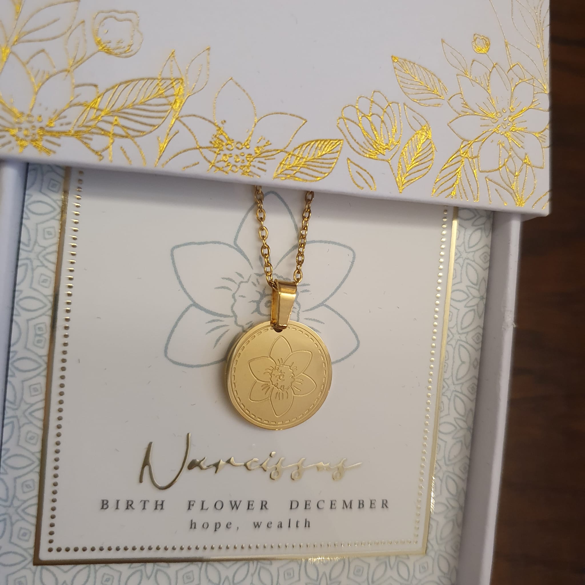 Birth Flower December – Iconn Jewels